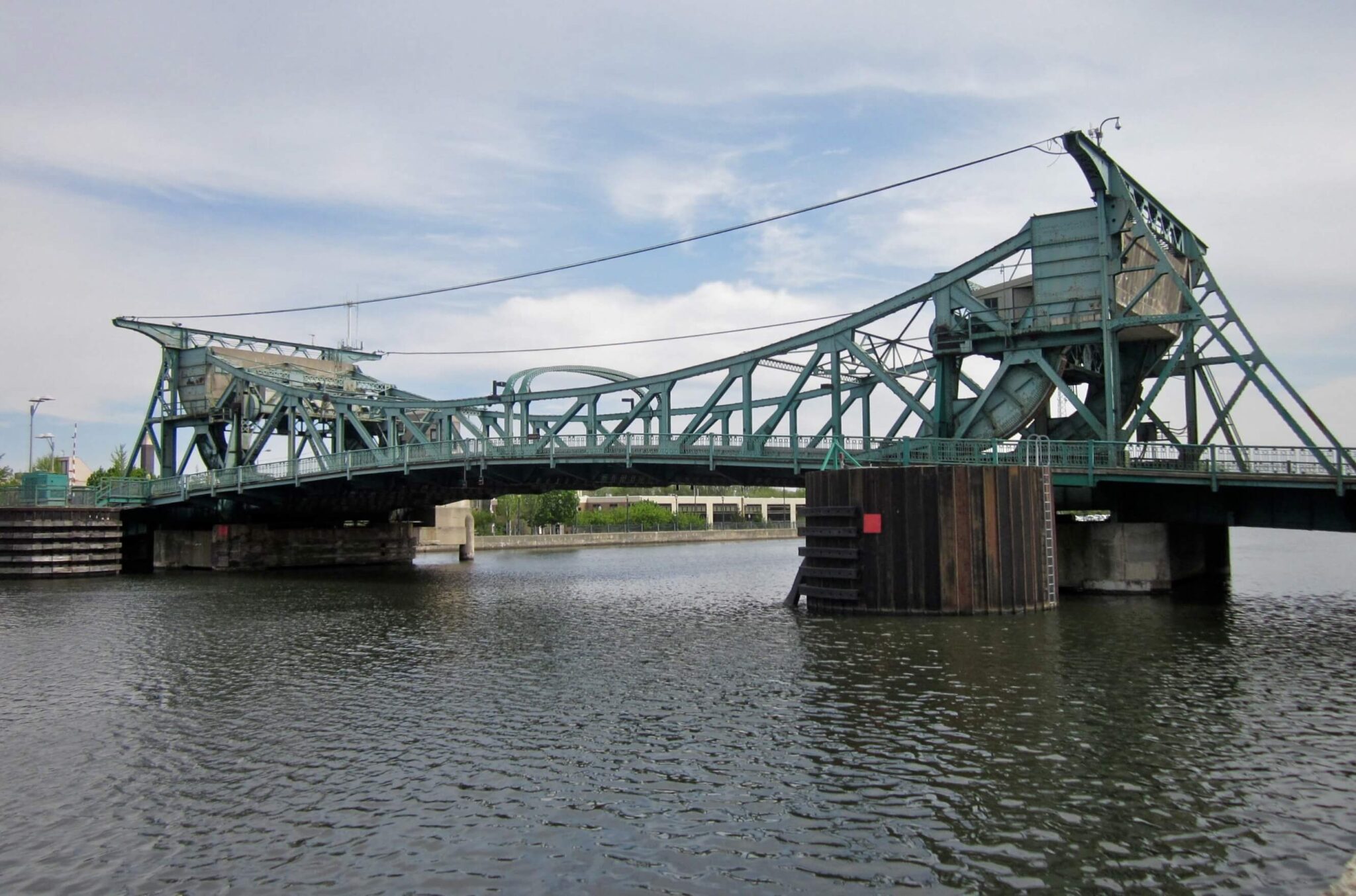 23 Bridges in ILLINOIS (Stunning, Appealing, & Artistic)